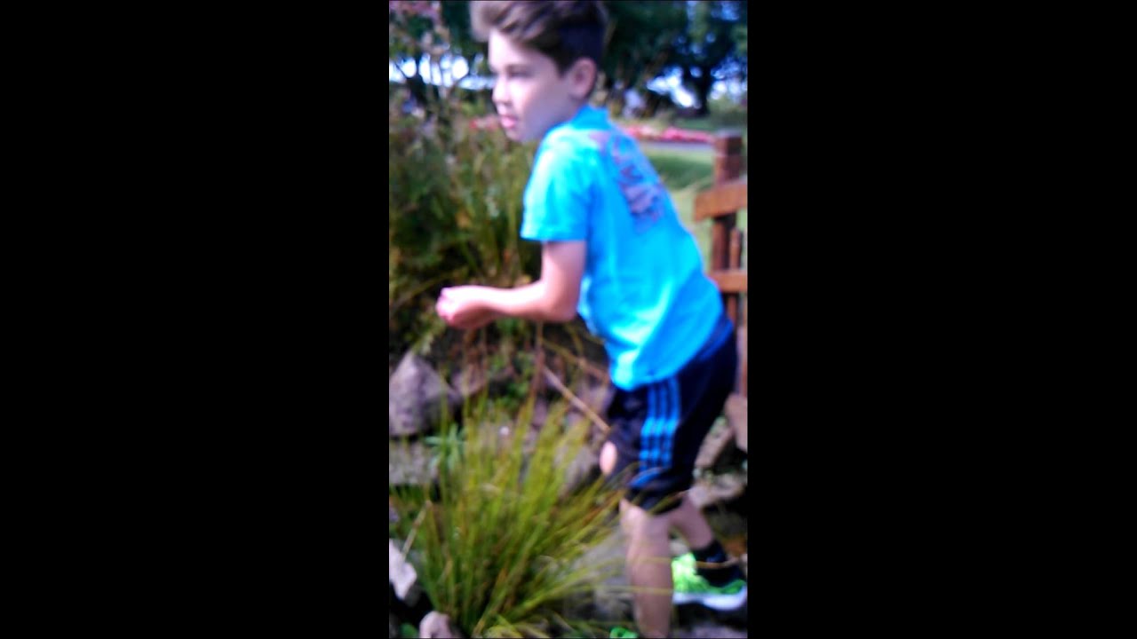 Little Boy Peeing Logo