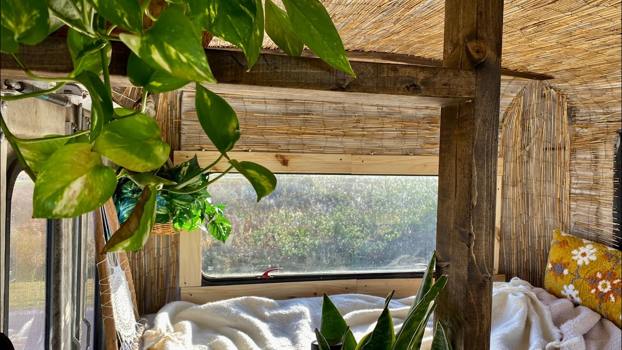 Diy Tiny Home On Wheels In Florida Reed Fencing Bedroom Ceiling