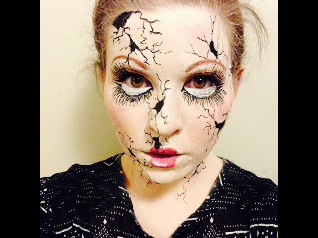 Cracked Porcelain Doll Makeup Tutorial