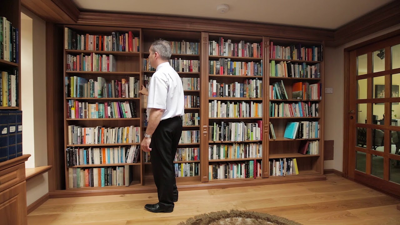 Sliding Library Shelves