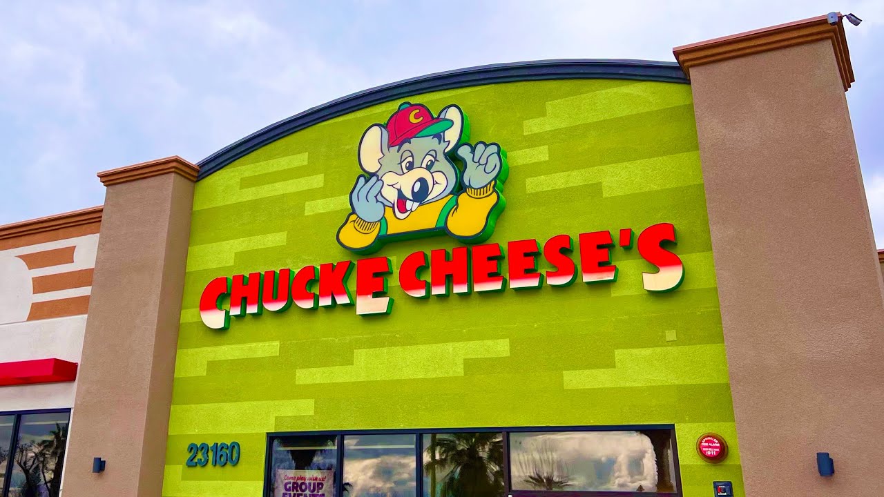 New 2 0 Remodel Gone Wrong Chuck E Cheese Store Tour 2023 Moreno