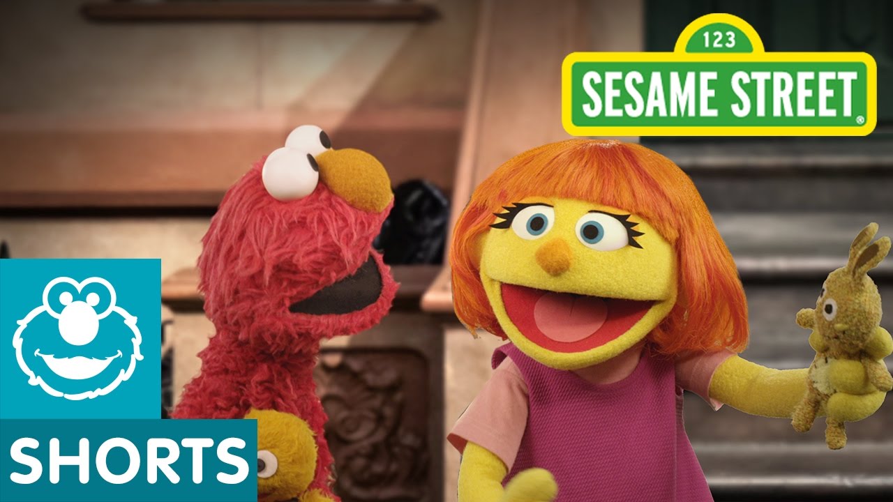Sesame Street Play Peek A Boo With Elmo Julia Youtube