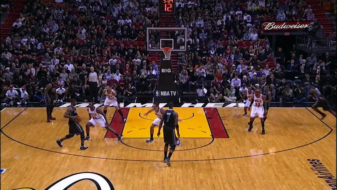 Lebron James Enterrou John Lucas John Lucas Iii On When Lebron Jumped