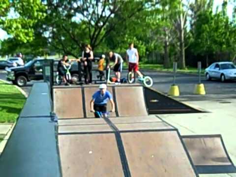 Des Plaines Skate Park Youtube
