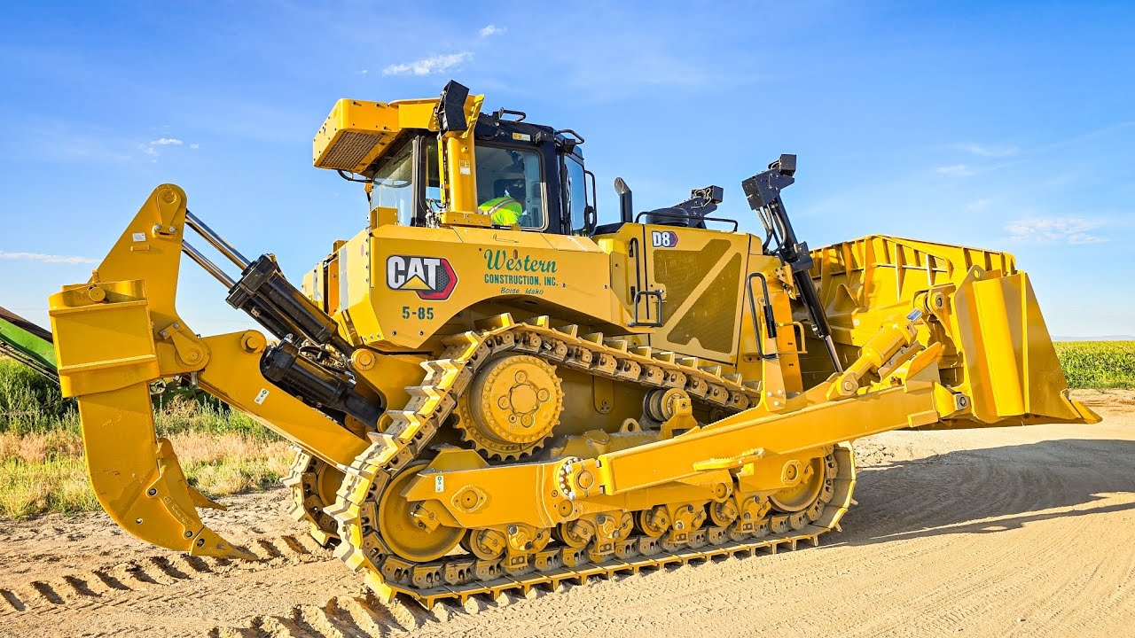 Brand New Cat D8 Dozer Being Delivered Youtube