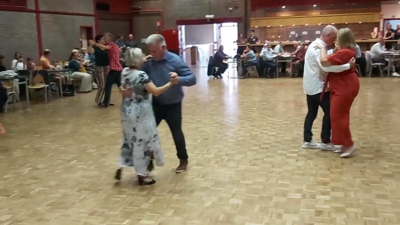 Quick Step Beginners Youtube