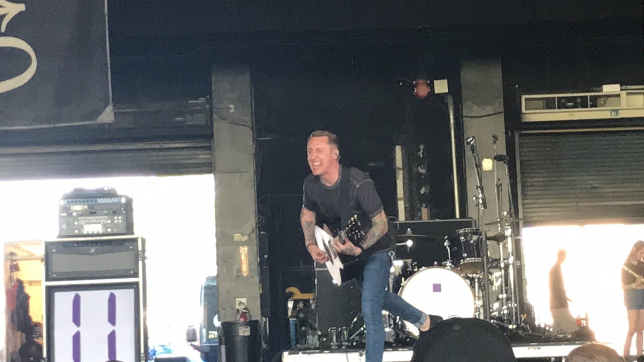 William Ryan Key Plays Acoustic Yellowcard Set Warped Tour Camden Nj 7