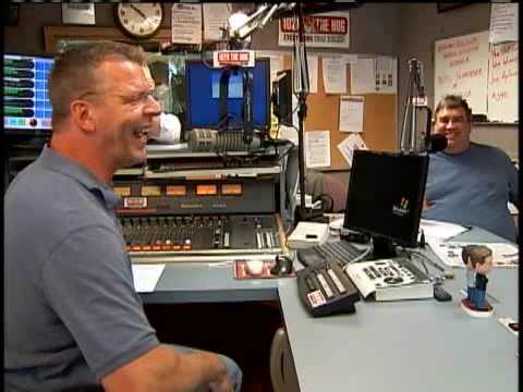 102 9 The Hog Bob And Brian Talk About Brett Favre Youtube