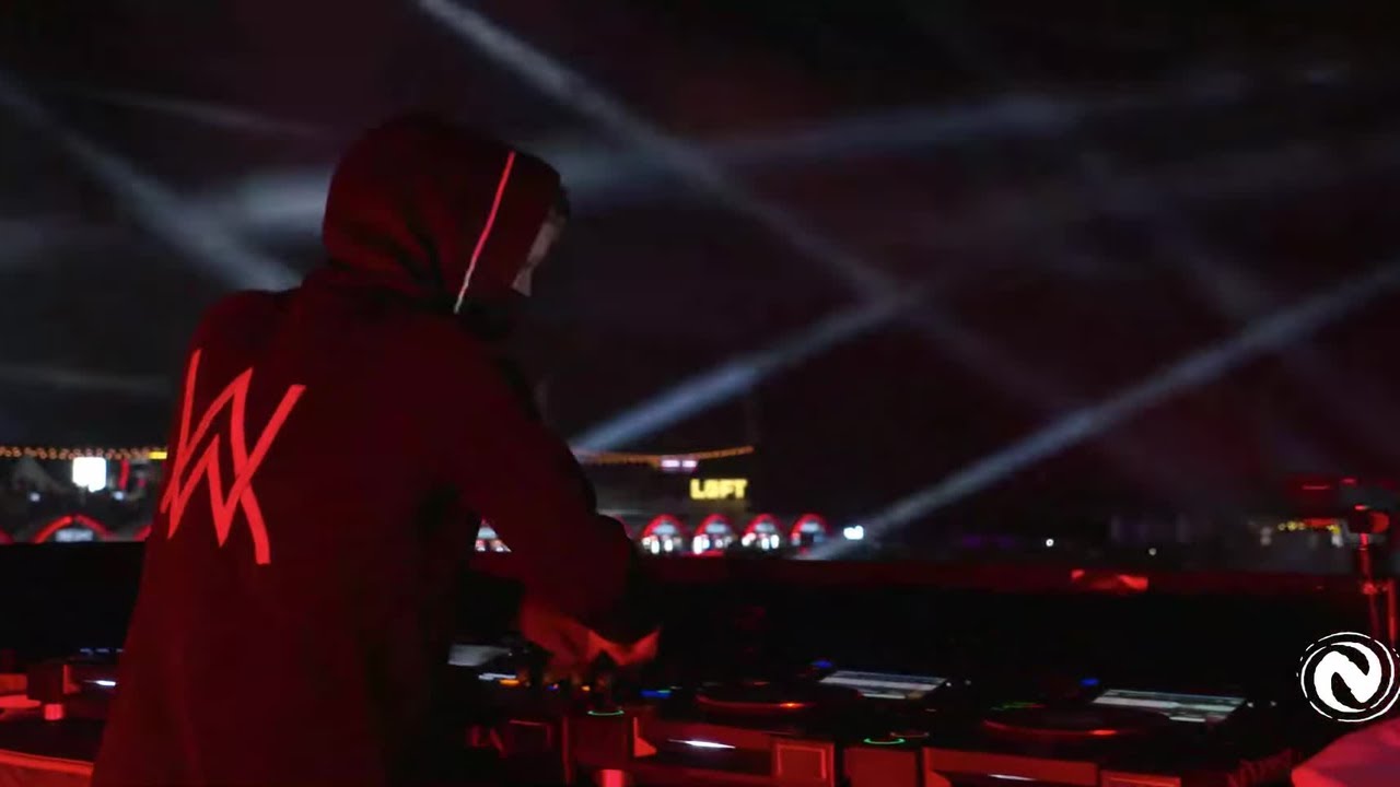 Alan Walker Neversea 2018 Day 1 Youtube