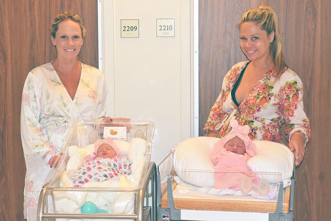 Sister S Deliver 20 Minutes Apart The Birth Of Indie Mae And Ryatt Rae