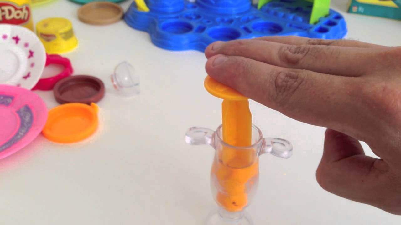 Playdoh Sweet Shoppe Frosting Fun Bakery Chocolate Popper Youtube