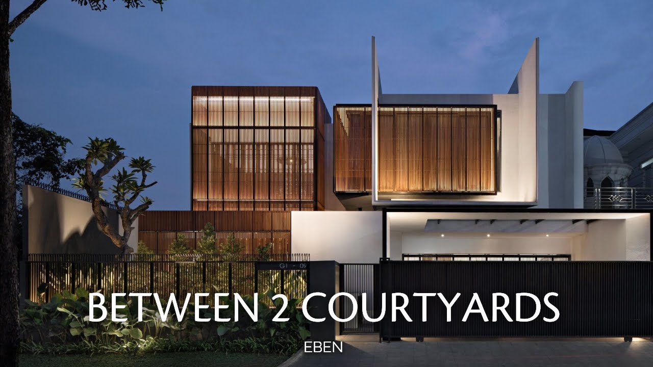 Incorporates Double Courtyards Into A House For Tranquil Living In