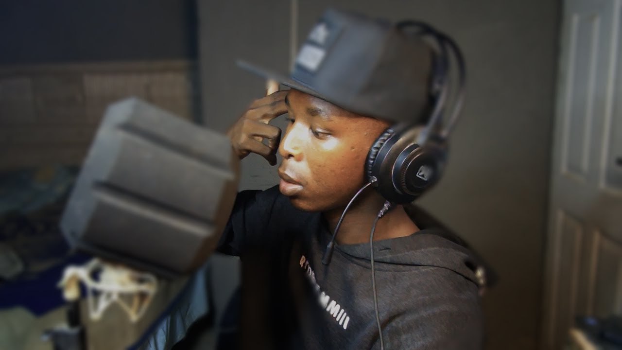 Making A Song Every Week Until I Blow Up Ep 11 Youtube