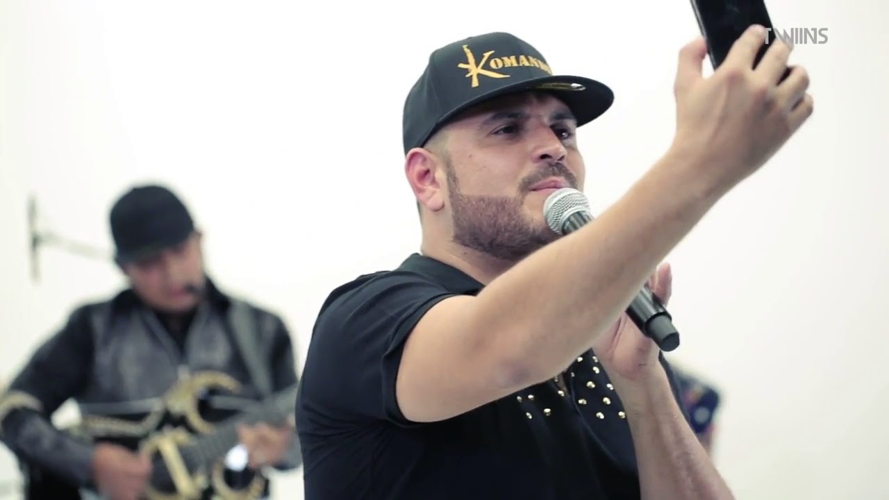 El Komander Yo Me Quiero Mas En Vivo 2017 Youtube Music