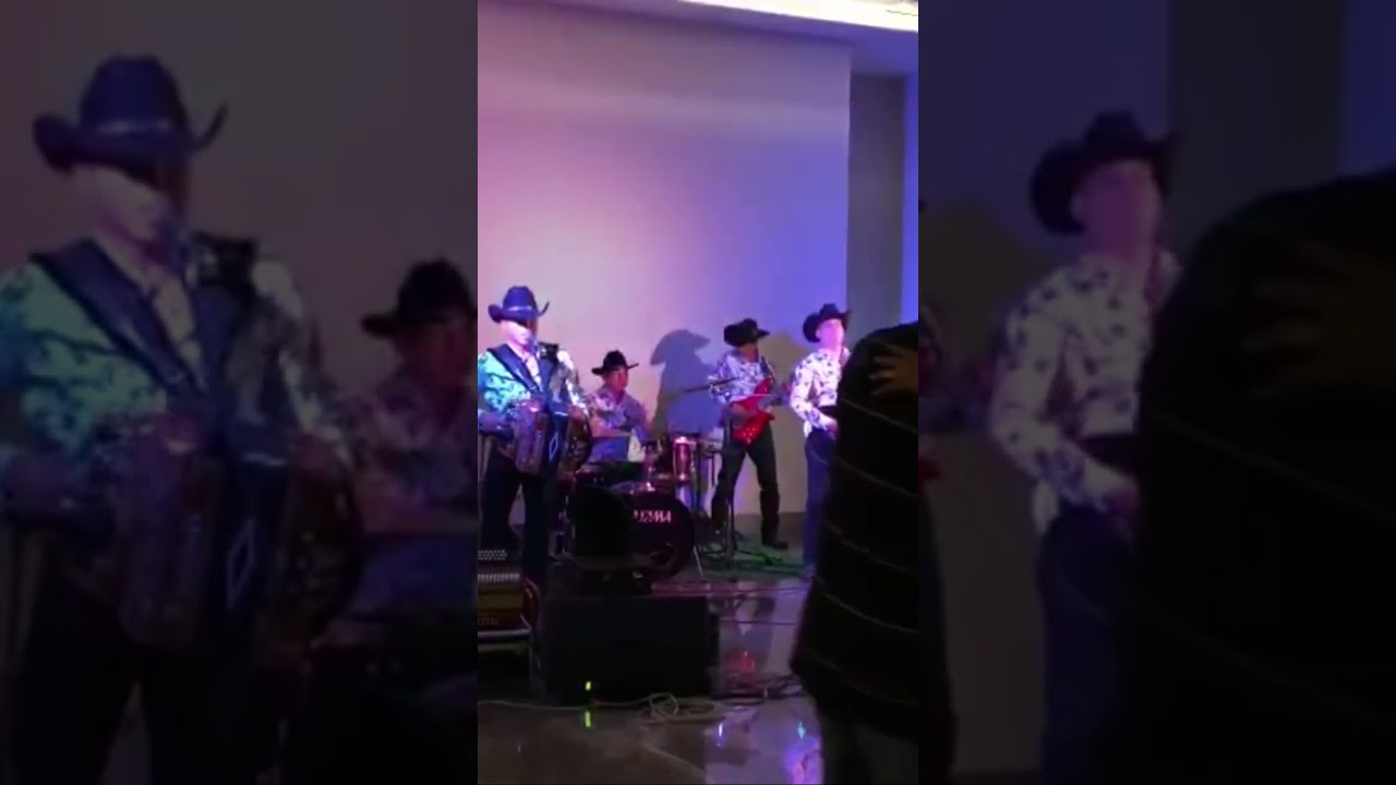 El Angel Del Corrido Y Sus Plebes