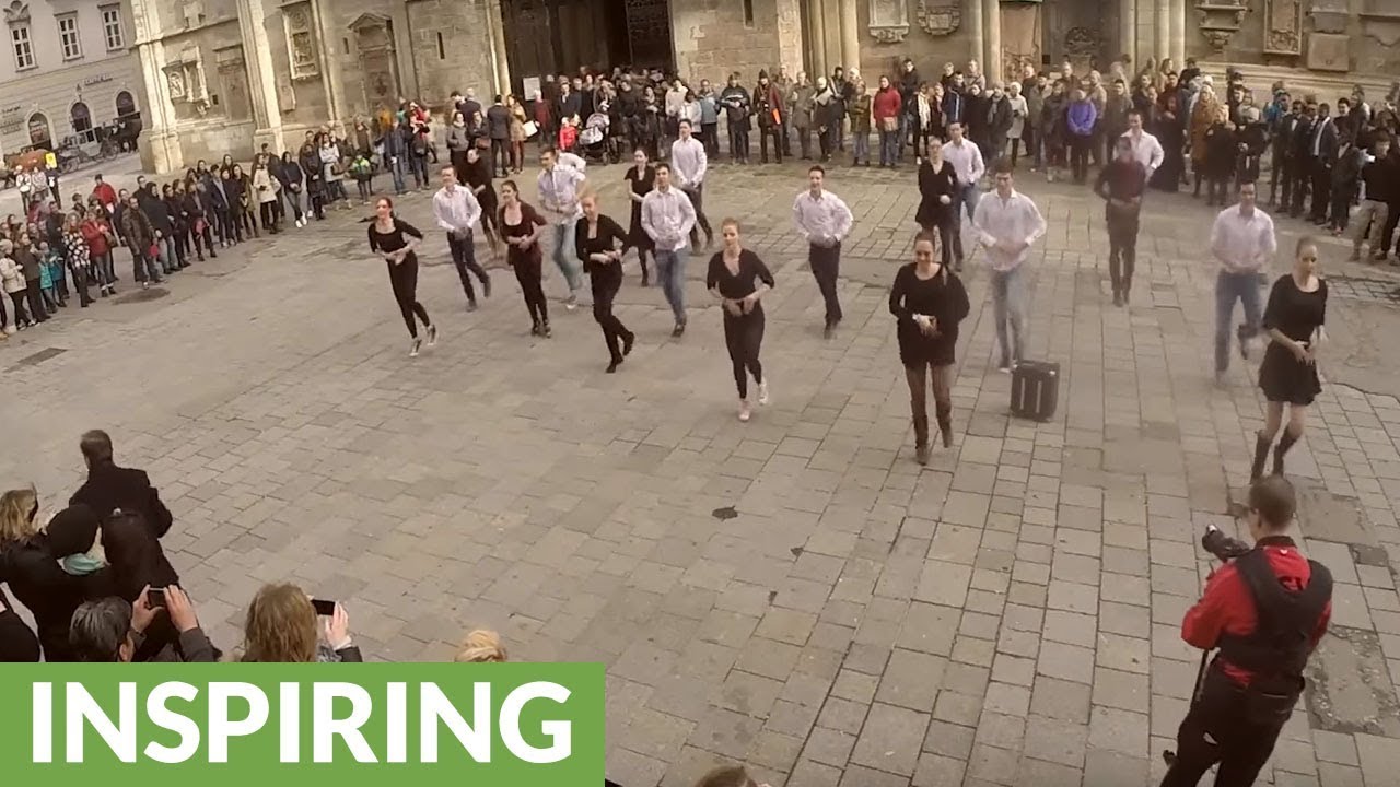 Epic Flash Mob Wedding Proposal In Vienna Square Youtube