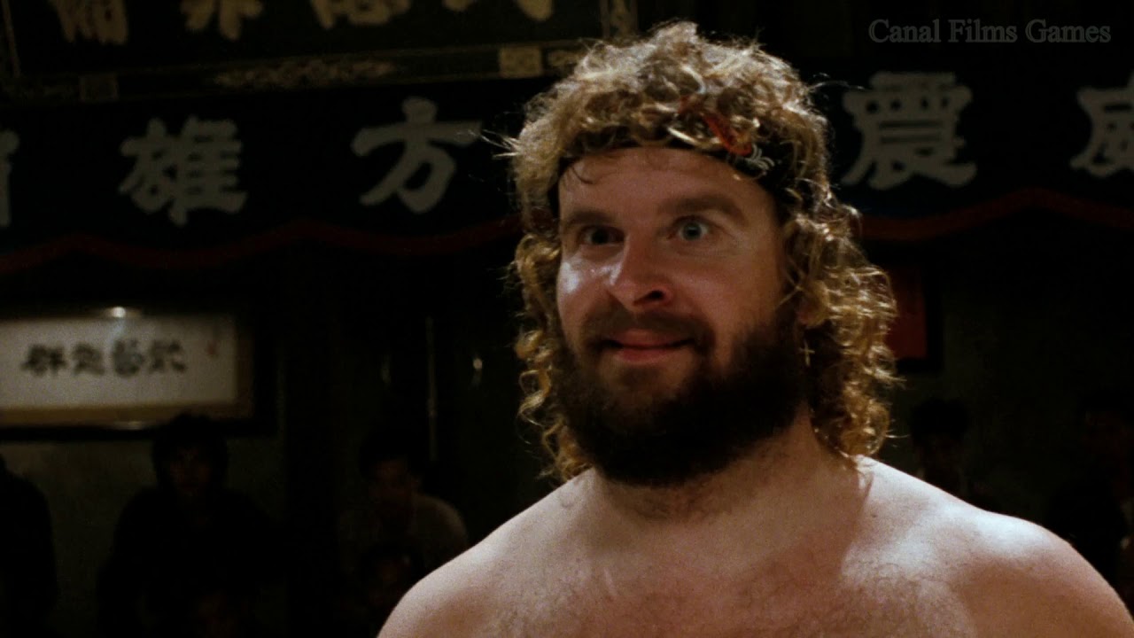 кровавый спорт рэй джексон против парня в трико Bloodsport Ray