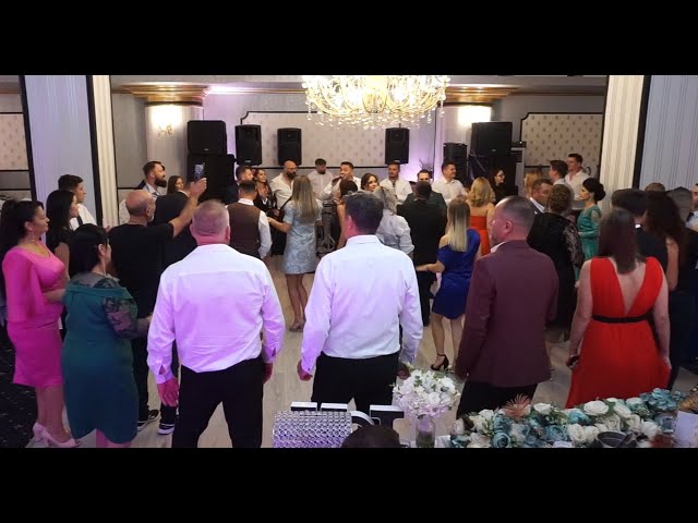 Live Mircea Mondialu - Ao Aoleu Vale Valeleu